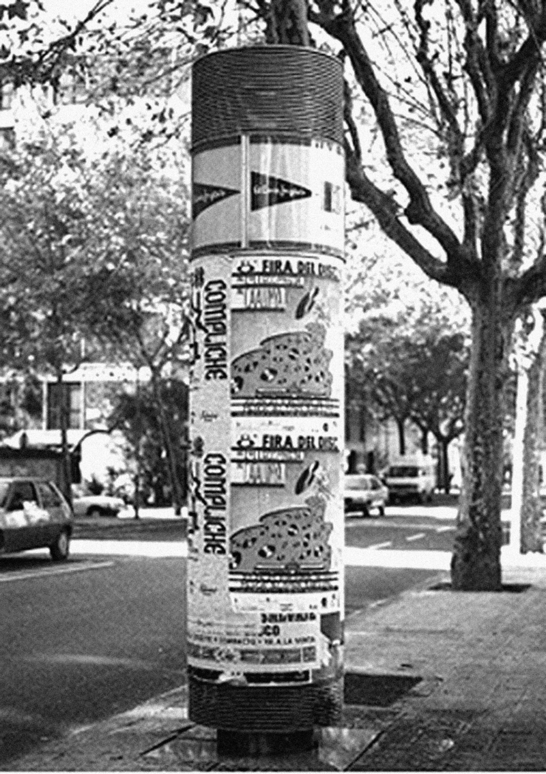Barcelona Advertising Column – BAAS arquitectura